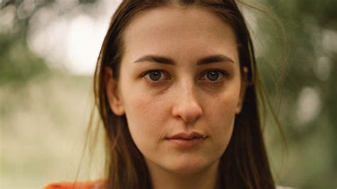 10 Signs You Grew Up Solving Your Problems Alone As A Kid And It S Affecting You Now YourTango