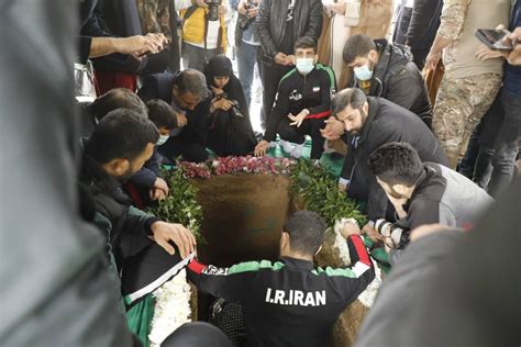 مراسم تشییع و خاکسپاری شهید گمنام هشت سال دفاع مقدس گزارش تصویری 2