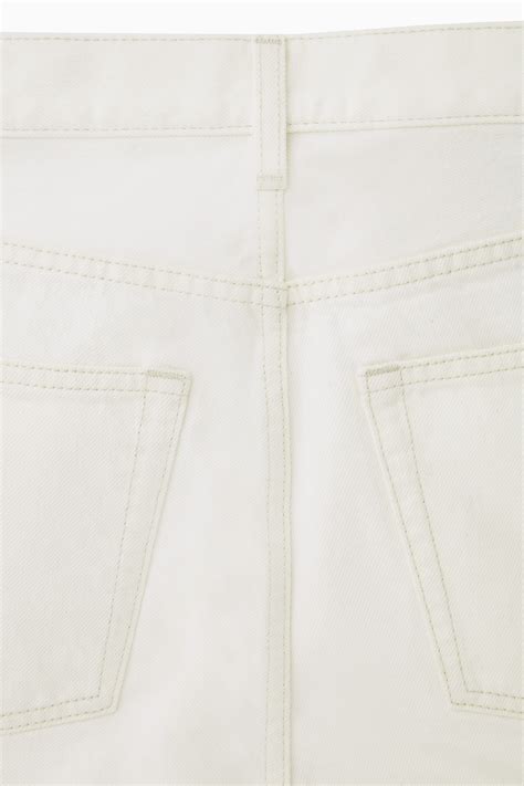 Column Straight Leg Jeans Chalk