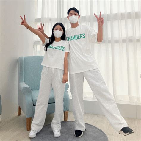 강추💗커플 남녀공용 챔스 세미 크롭 오버핏 루즈핏 면 반팔 티 셔츠 시밀러룩 데이트룩 트레이닝 꾸안꾸 세트 츄리닝 셋업 캠핑룩