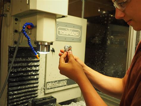 Machining A Wheel Hub Beatty Robotics