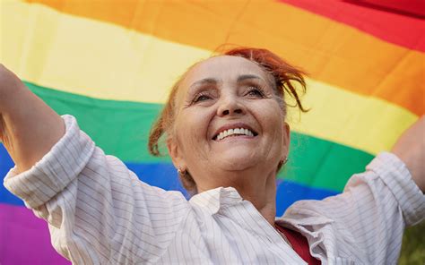 성전환 수술 안 해도 여자” 법원 트랜스젠더 성별 정정 허가