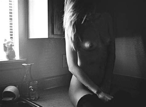 Mimi Gutierrez Topless 12 Photos Thefappening