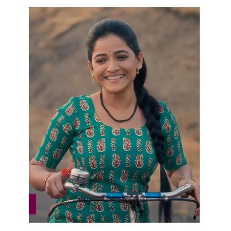 Sharayu Sonawane Wiki Biography Age Movies Photos Husband शरयू सोनवणे Exclusive 2024