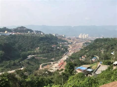 直通万州北站的这条公路要通车了！将建成景观大道和快速通道