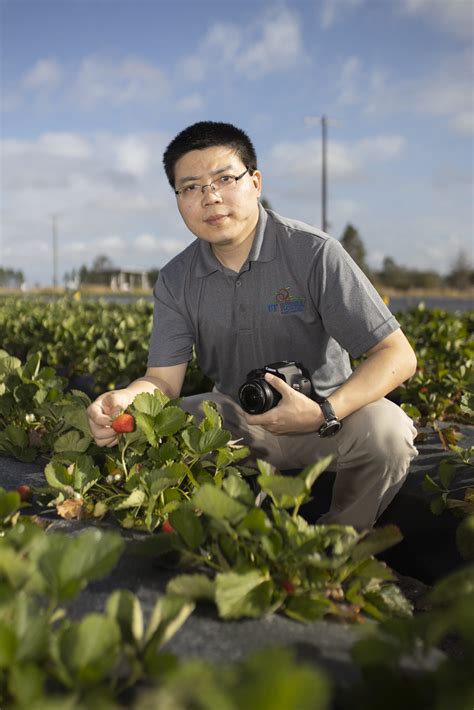 Big Questions Global Reach Dr Xu Kevin Wang Agricultural And Biological Engineering