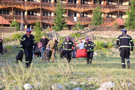 შსს სამაშველო ღონისძიების შედეგად სტიქიის ზონაში მყოფი 70 მდე მოქალაქე უსაფრთხო ტერიტორიაზეა