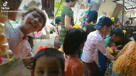 🌸💦 Hello 🤗 မကြာခင်ရောက်ရှိ တော့ မယ့် နှစ်သစ်ကူးသင်္ကြန်အခါသမယမှာ စံကျူရှင် ရဲ့ချစ်စရာပုံရိပ်မ