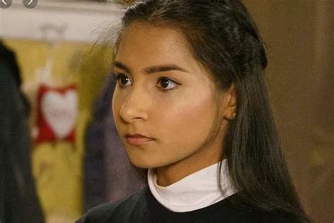 Coronation Street Asha Sex Tape Causes Mayhem As It Leaks Daily Star