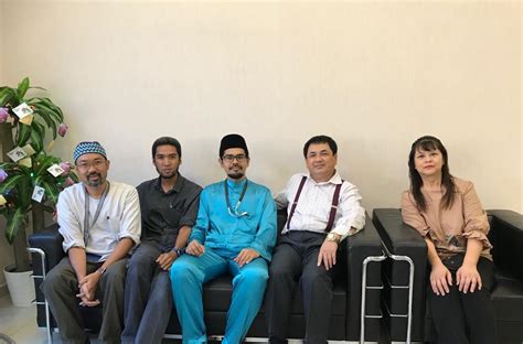 With Mr Lawrence Iwk Head Of Operation Unit Office Subang Jaya Uosj And Other Head Of