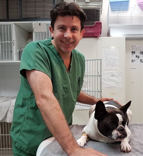 Uri Burstyn — Youtube Sensation Rotary Club Of Bowen Island