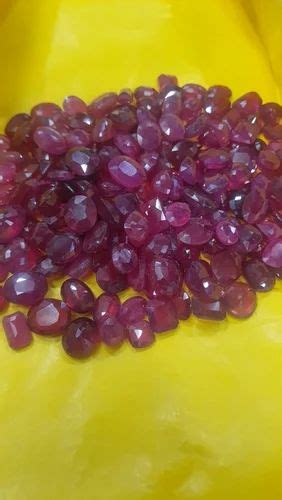 100 Red Ruby Glass Filled Size 6x4 7x5 8x6 Mm At Rs 300carat In Jaipur Id 2853637485497