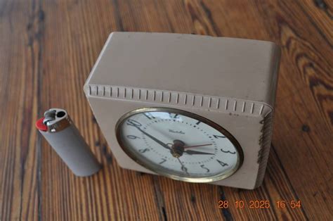 Alarm And Travel Clocks Vintage Westclox Electric Clock Please Read