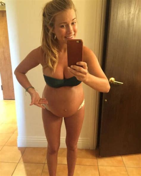 Foto De My Sister Introduces Me To My Daughter Origin