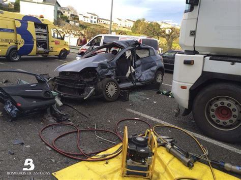 Nueve Muertos En Las Carreteras Durante El Fin De Semana Autocity