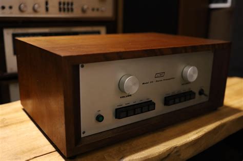 [古典音響殿] 美品 Agi Model 511 前級擴大機 Yahoo奇摩拍賣