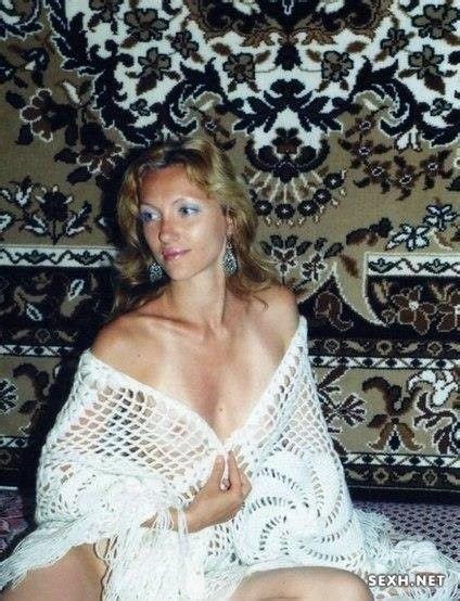 Подруги обнажились на девичнике Pic