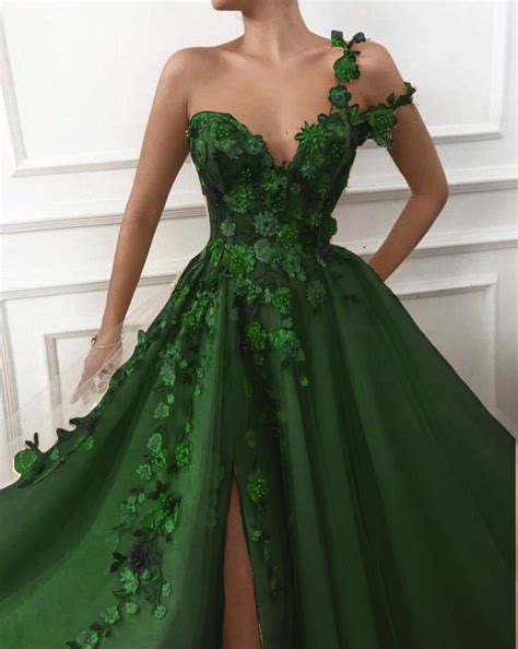 Makeup For Emerald Green Dress Festival Makeup Inspiration