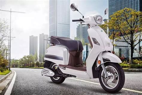 معرفی بهترین موتورسیکلت‌های وسپا در بازار ایران بررسی مشخصات فنی