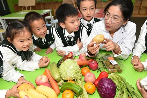 中国で家庭教育促進法が成立 未成年者の健全な成長を保障 写真1枚 国際ニュース：afpbb News