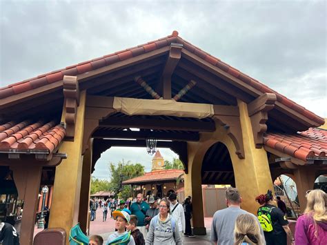 Photos Frontierland And Adventureland Signs Have Been Removed From