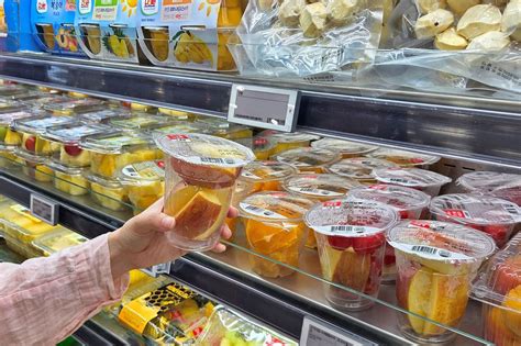 롯데마트·슈퍼 갈변·산미 없는 조각 과일 신기술 개발