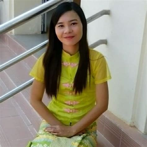 ျမန္မာဆန္ဆန္ခ်စ္တ့ဲျမန္မာမေလး