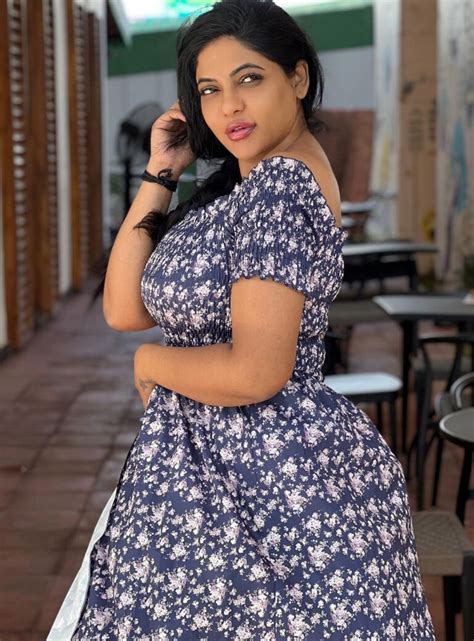 Reshma Pasupuleti Sizzling Photoshoot Stills South Indian Actress