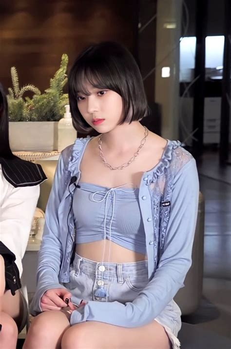 은근 초딩 모먼트 에스파 윈터 연예인 사진 한국 소녀 여자들