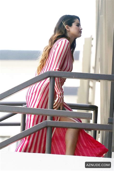 MODEL SELENA GOMEZ Nude AZNude MODEL SELENA GOMEZ Nude AZNude