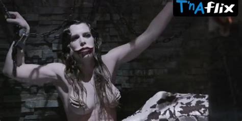 Anastasia Zorin Sexy Scene In Escape The Night Tnaflix Com