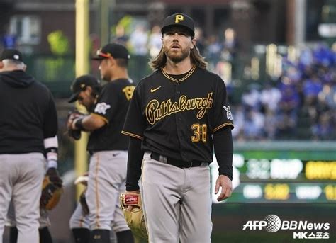 롯데 외인 완성 장기화 메디컬 우려 피터슨 무산반즈 Mlb 도전 Mk스포츠
