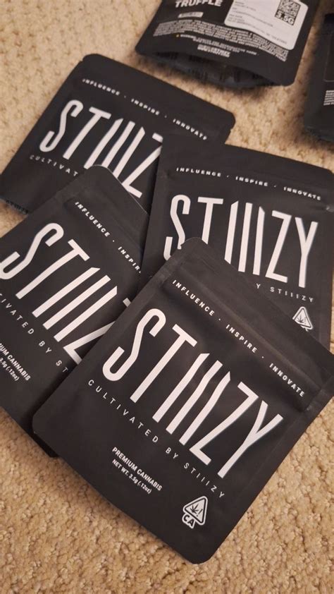 Stiiizy Black Label Cannabis Flower Viberunt