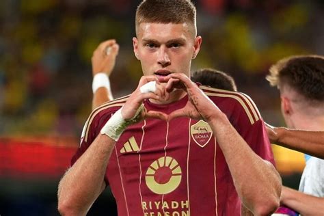 Нападник збірної України Довбик відновився після травми всі останні новини на сьогодні 112 Ua