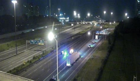 Collision Closes Highway 401 Eastbound Collectors At 404 Update