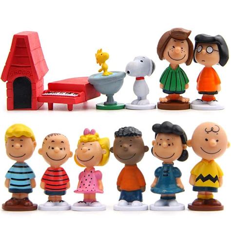 Peanuts Characters Keychains At Dominic Tulaba Blog