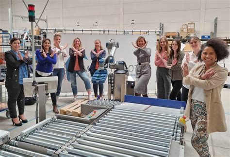 Smart Robotics On Linkedin Smartrobotics Strength Leadership Support Breakthebias…