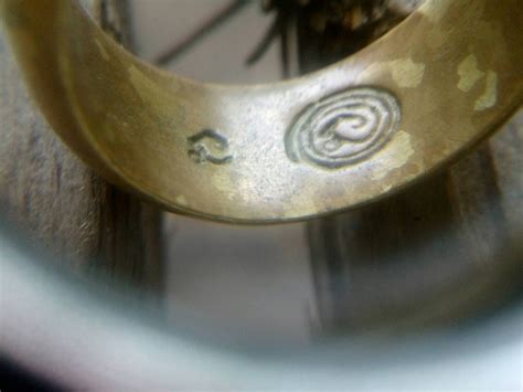 แหวนปลอกมีดหลวงปู่ดู่ปี32