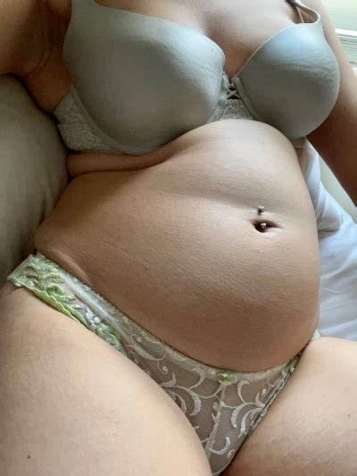 Squeeze Me 🍰😘 Empty Tumbex