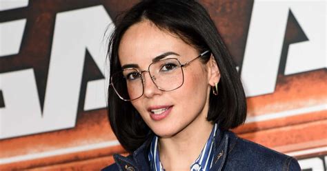 Agathe Auproux Est Elle Encore En Contact Avec Léquipe De Touche Pas à