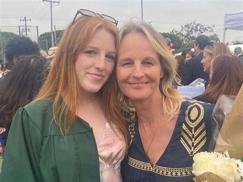 Helen Hunt Daughter Name