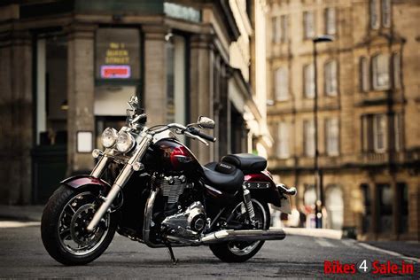 Triumph Thunderbird Commander Price Specs Mileage Colours Photos And Reviews Bikes4sale