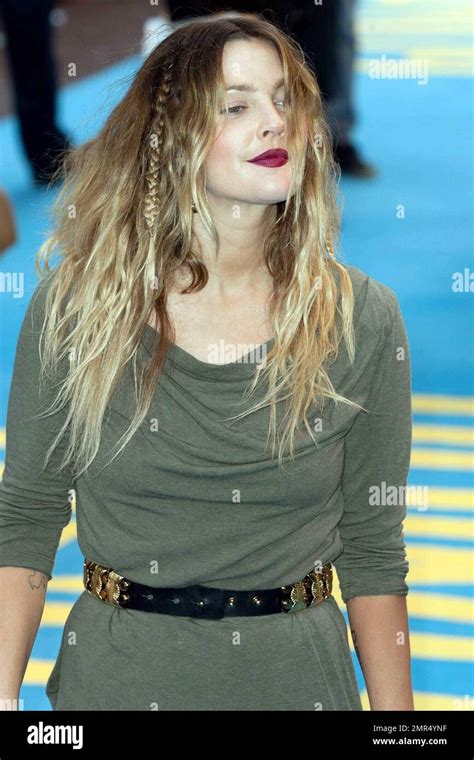 Drew Barrymore At The World Premiere Of Going The Distance Held At