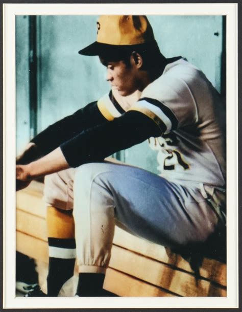 Roberto Clemente Custom Framed Jersey Display With 2 1960s Champions