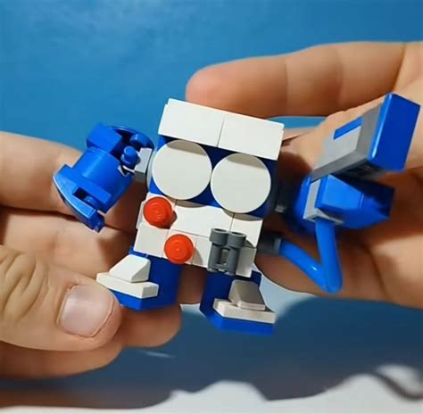 Bit Lego O O In Lego Custom Minifigures Lego Creative Easy Lego Creations