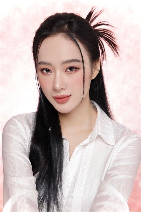 Angela Phương Trinh đã ngán cơ bắp cuồn cuộn