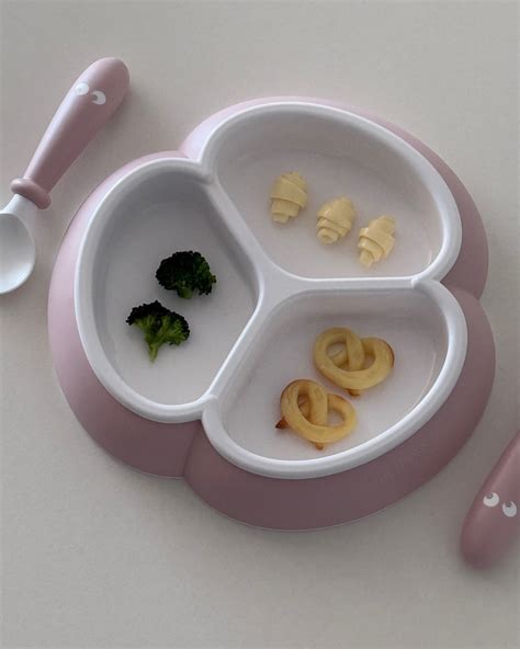 Ysiwoo 광고 주변 아가들 선물용으로도 좋을듯한 베이비뵨 피딩세트 And 디너세트 🍽️ 3칸으로 분리된 디바이디드