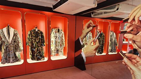 좀 더 Pop하게 좀 더 Hot하게 Heypop