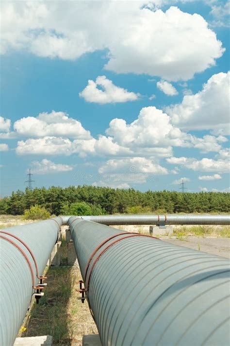 Cargo Pipeline Of Tanker And Shore Terminal Stock Image Image Of Energy Pier 72267847