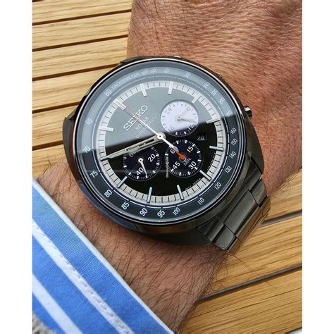 Seiko Solar Chronograph Black Dial Mens Watch Ssc623p1